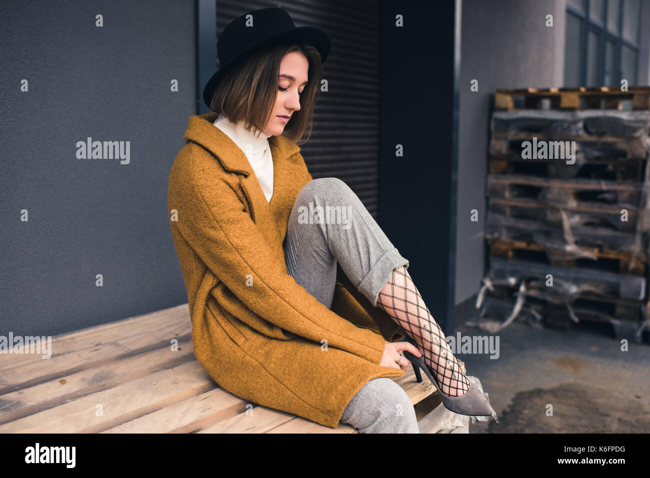 stylish young woman Stock Photo - Alamy
