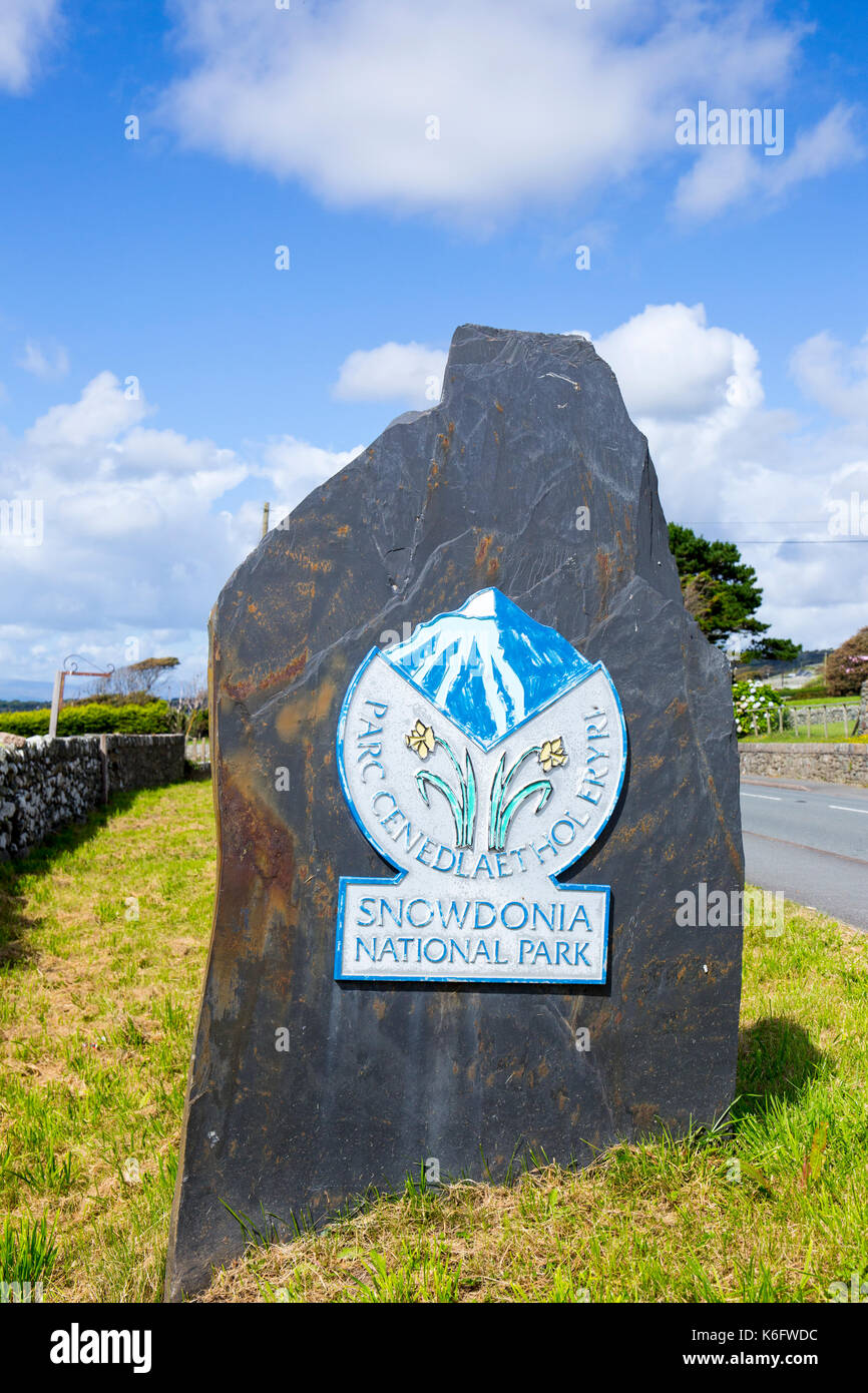 Snowdonia National Park sign in Gwynedd North Wales UK Stock Photo - Alamy