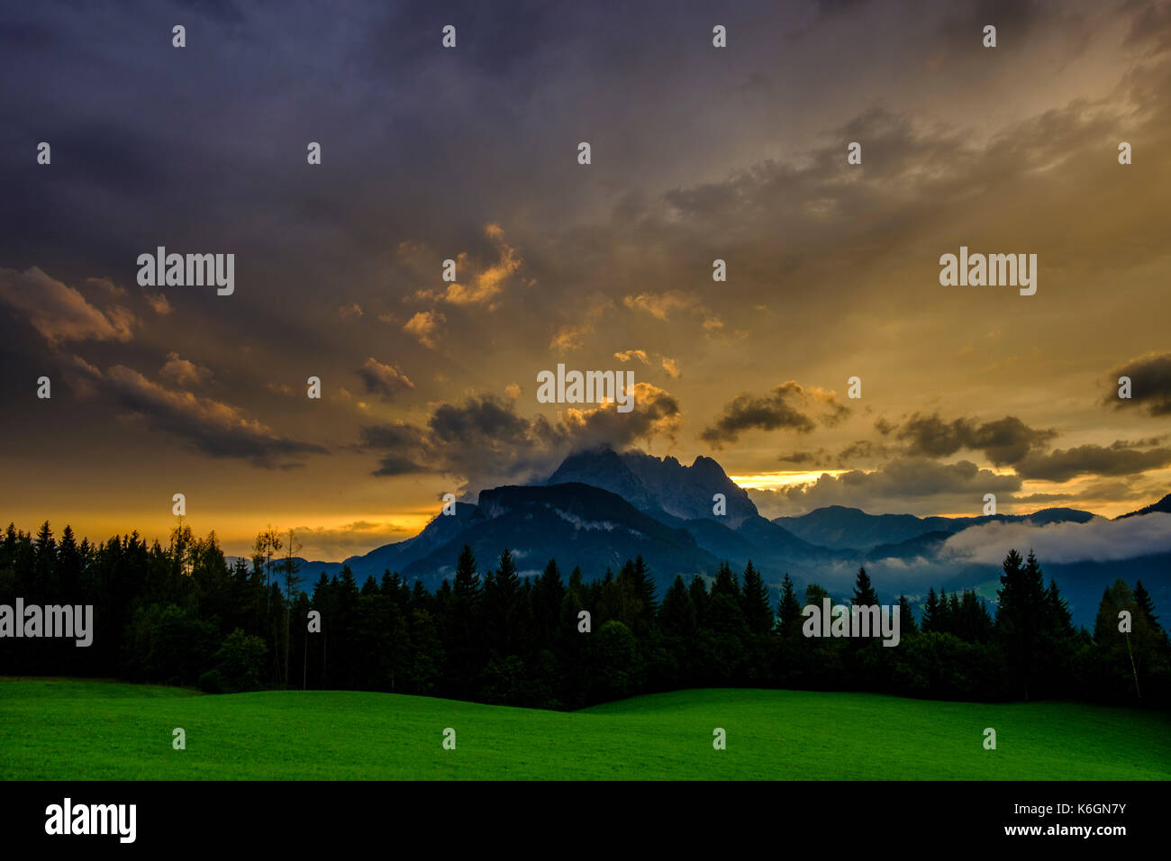 Kaiser mountains hi-res stock photography and images - Alamy