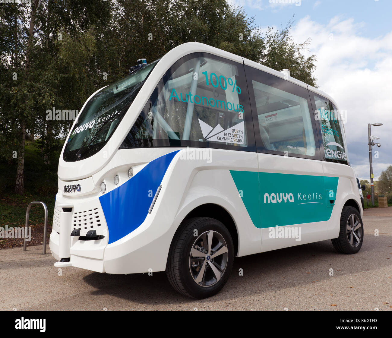 Shuttle bus autonomous hi-res stock photography and images - Alamy