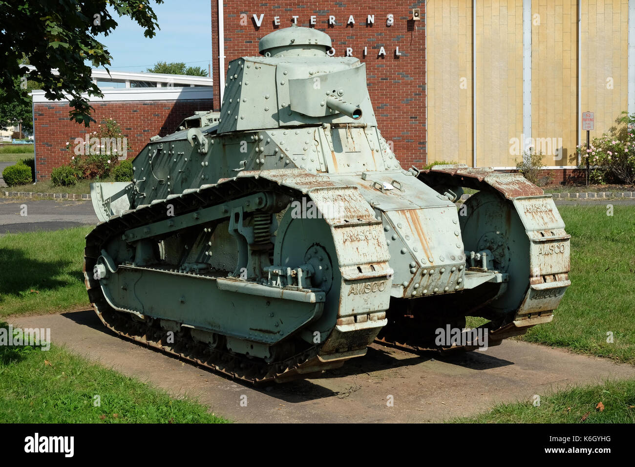 Renault FT17 tank on display Stock Photo - Alamy