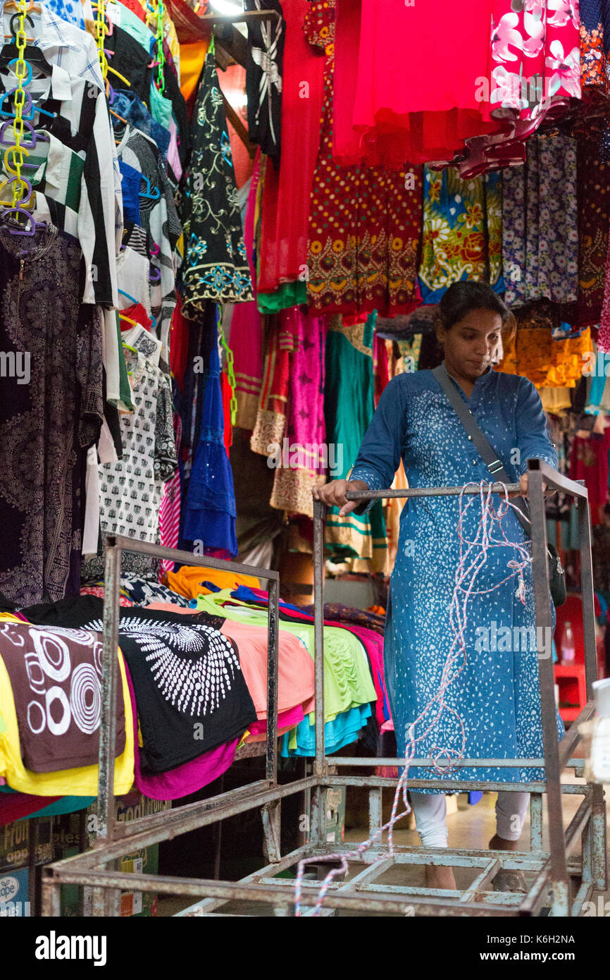 Central Flacq Sunday shopping market, Mauritius Stock Photo - Alamy