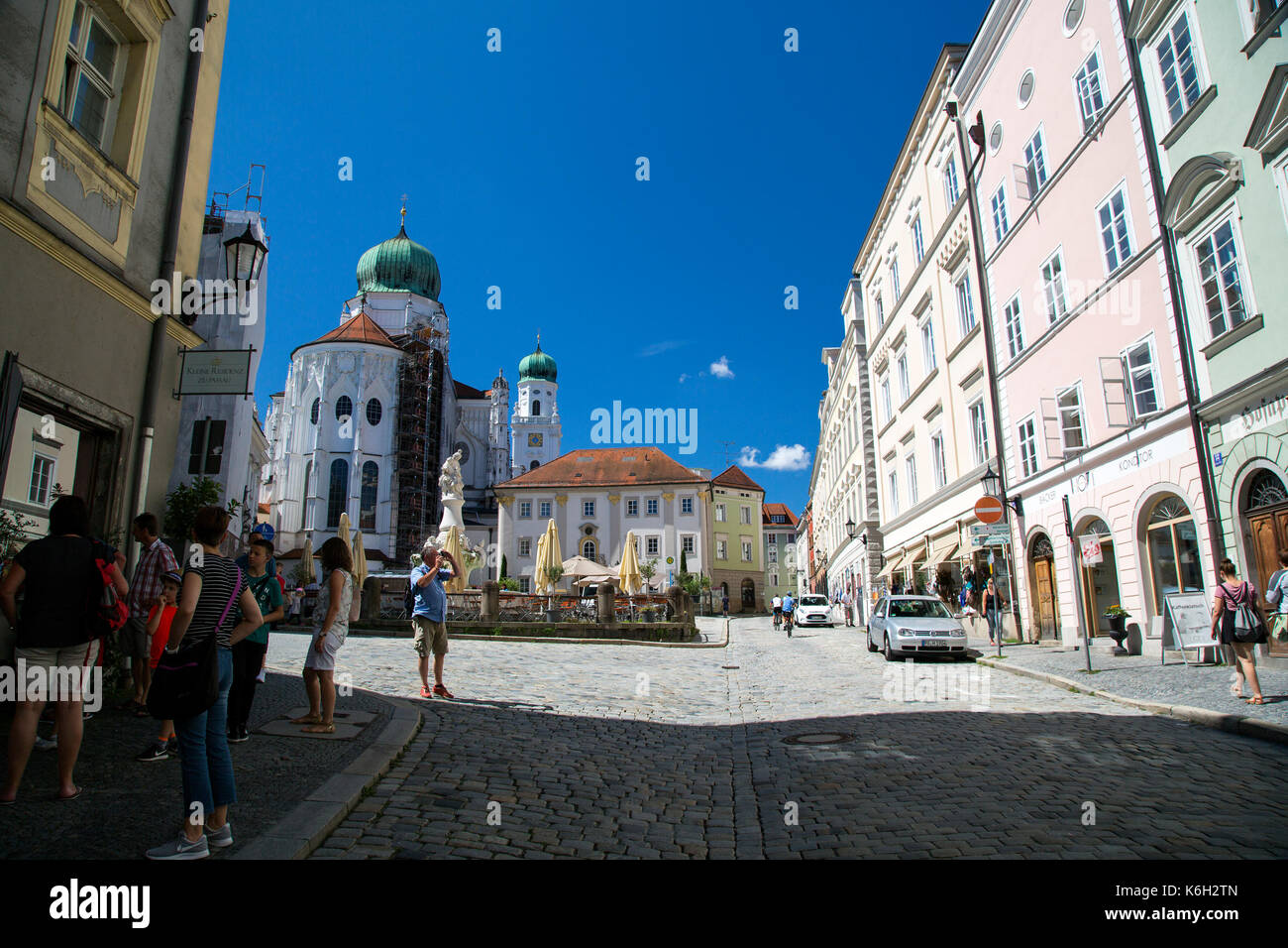 The market square in Passau, Bavaria, Germany Stock Photo - Alamy
