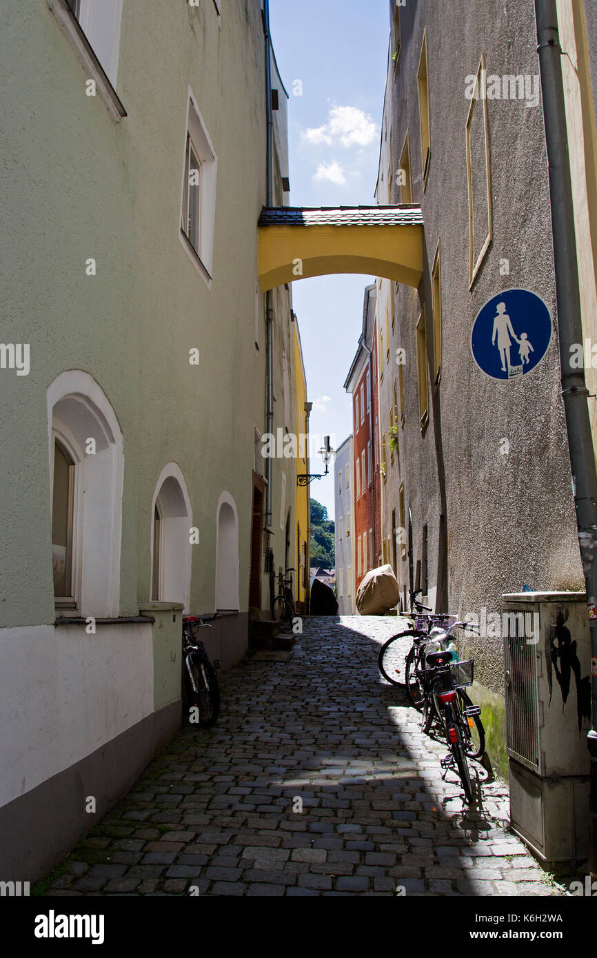 A narrow passage in Passau, Bavaria, Germany Stock Photo - Alamy