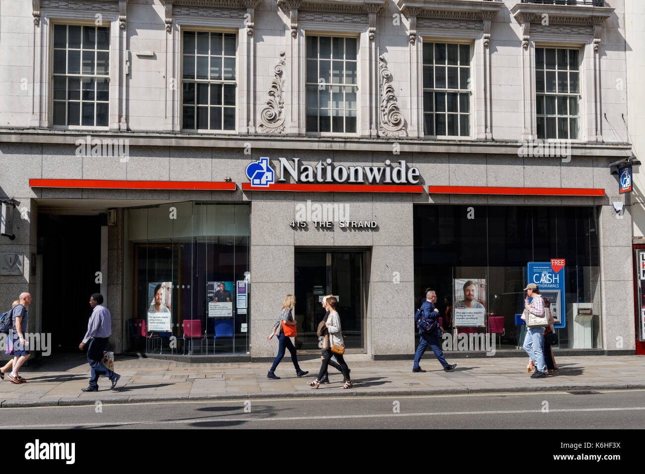 Nationwide building society logo hi-res stock photography and images ...