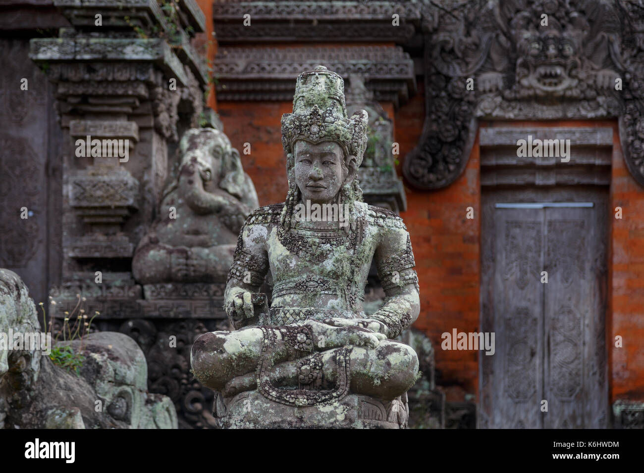 statue at hindu temple, batubulan, bali Stock Photo - Alamy