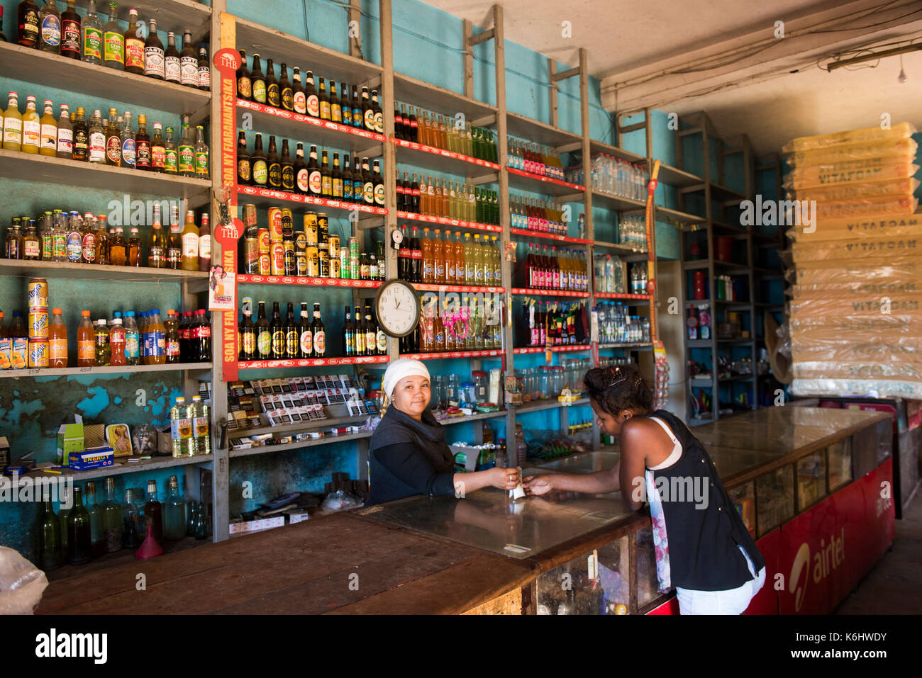 Indian general store hi-res stock photography and images - Alamy