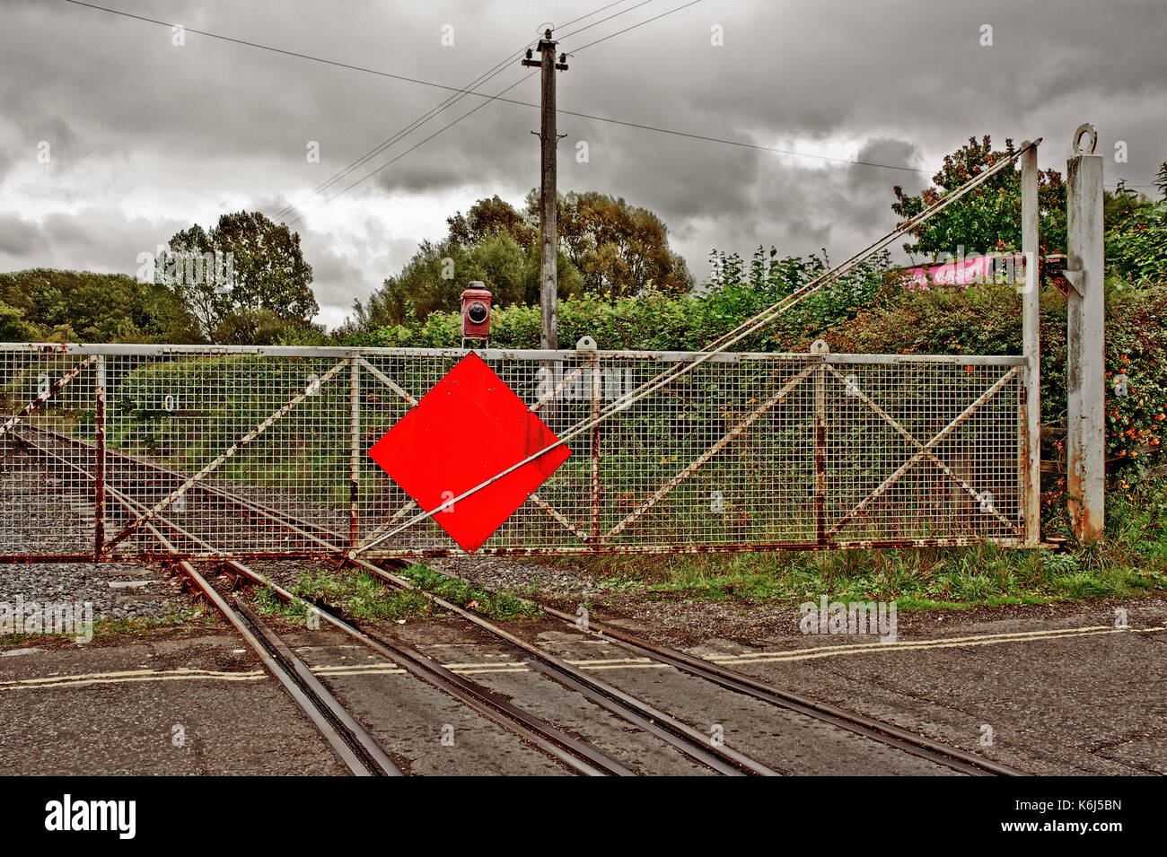 Level crossing gates hi-res stock photography and images - Alamy