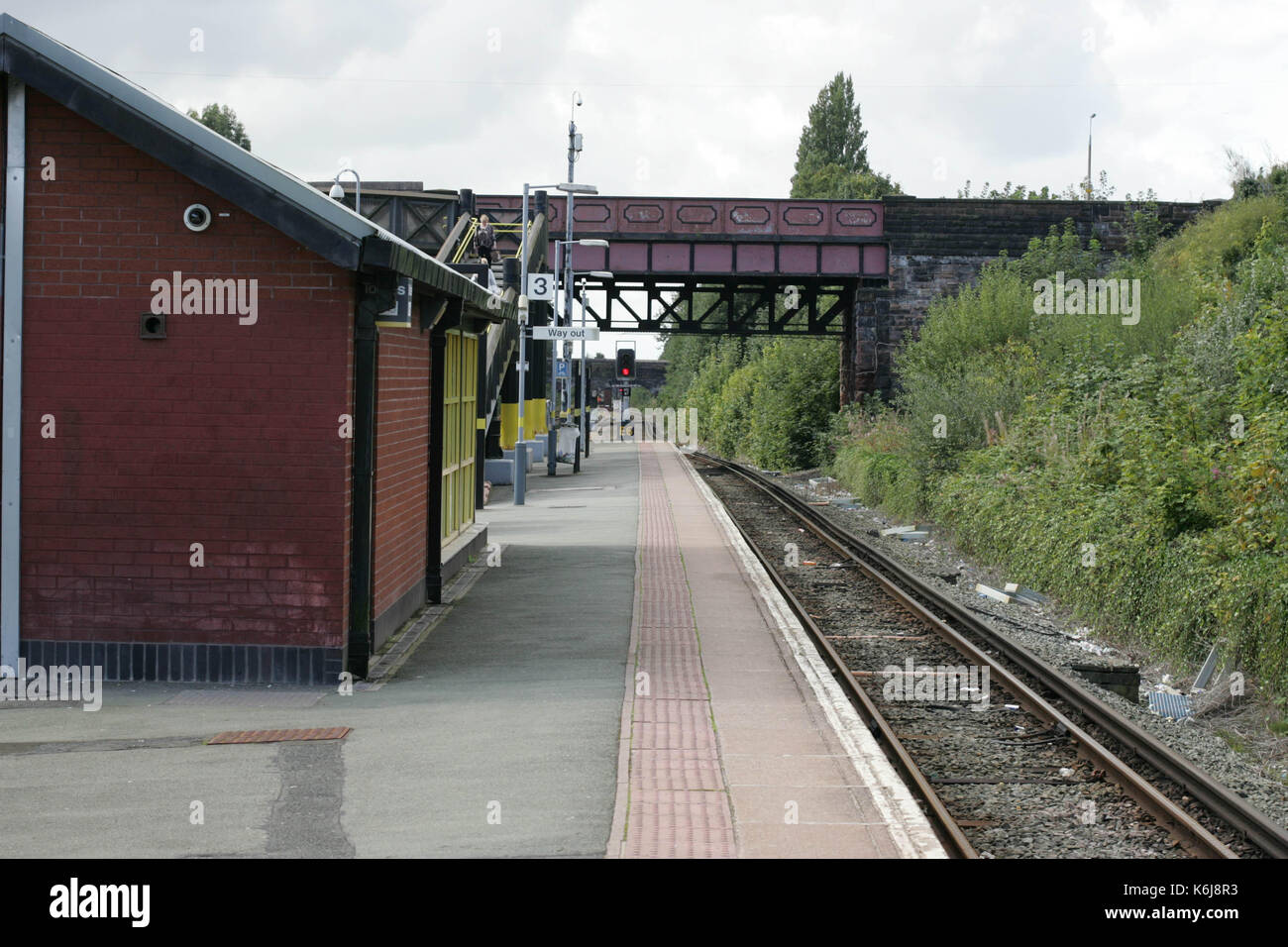 Trains working at Hunts Cross, Liverpool Stock Photo - Alamy