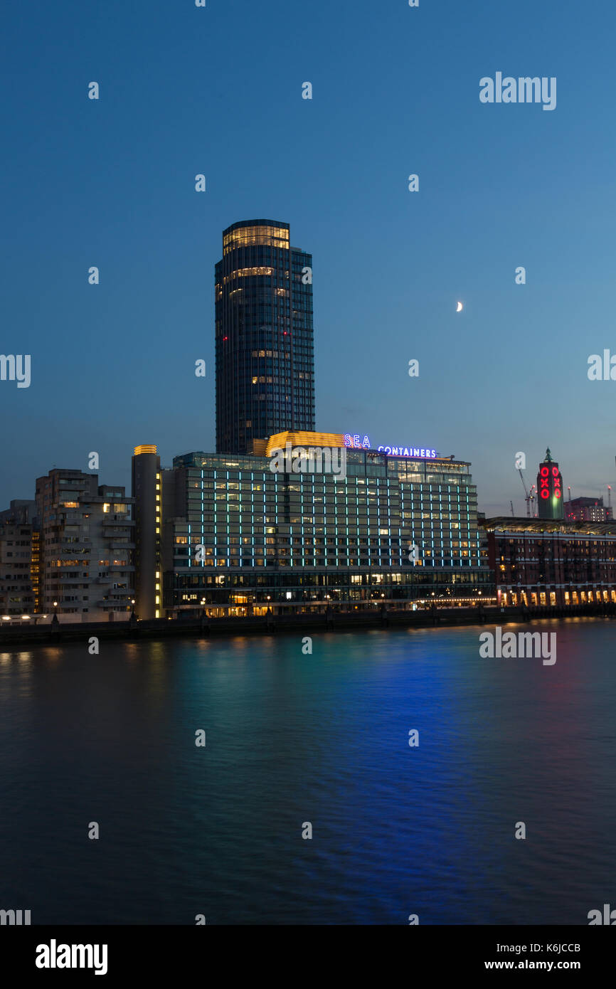 Sea containers hi-res stock photography and images - Alamy