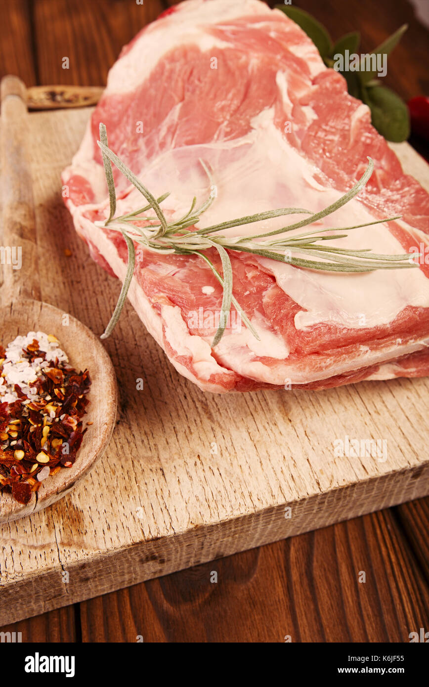 Raw shoulder lamb hi-res stock photography and images - Alamy