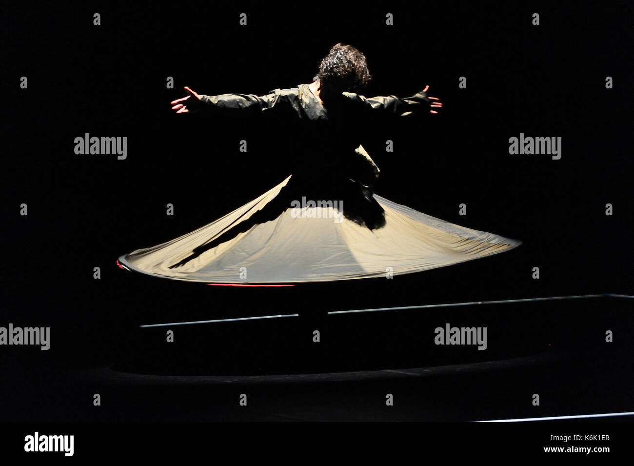 Ziya Azazi-Dervish in progress,Turkish dervish Ziya Azazi creates ...