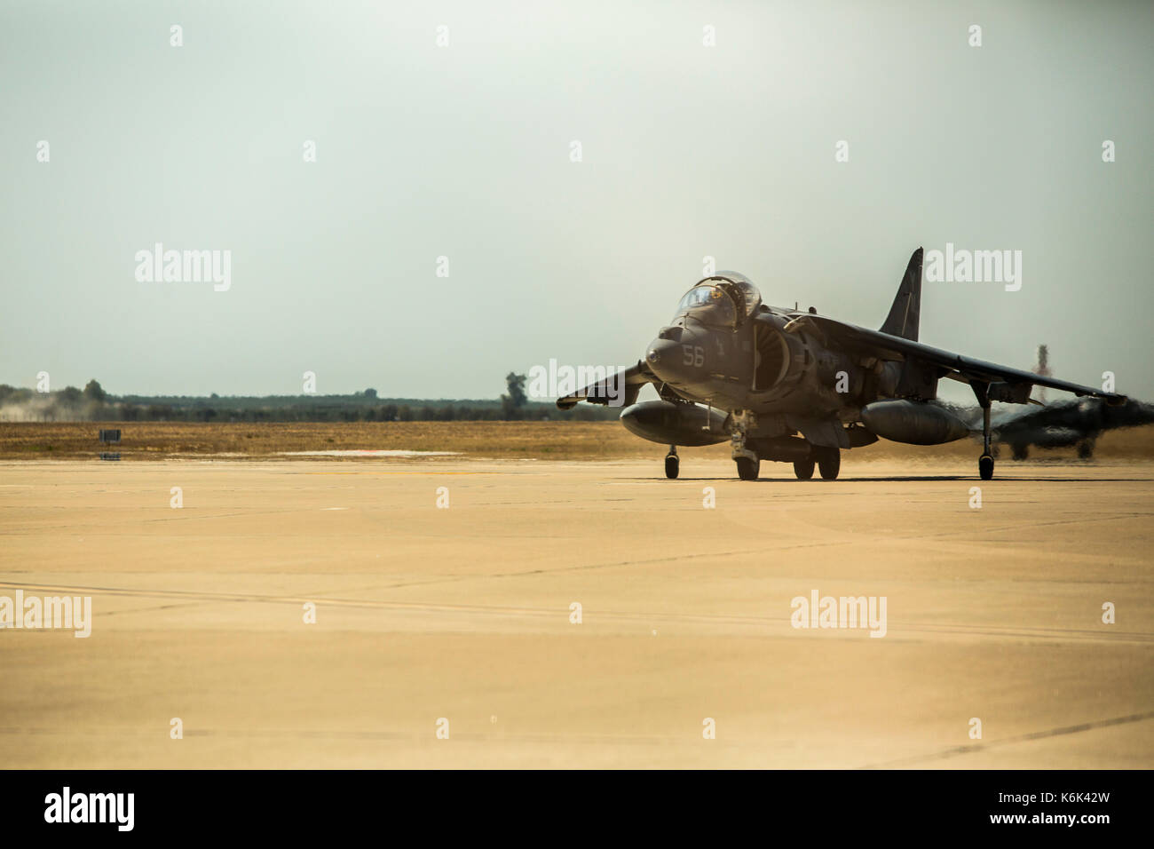 Av 8b harrier hi-res stock photography and images - Alamy
