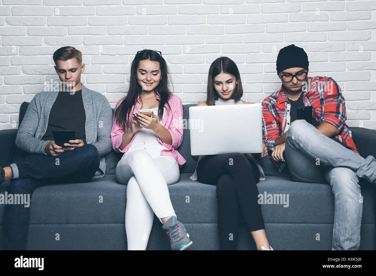 Ignoring friends group hi-res stock photography and images - Alamy