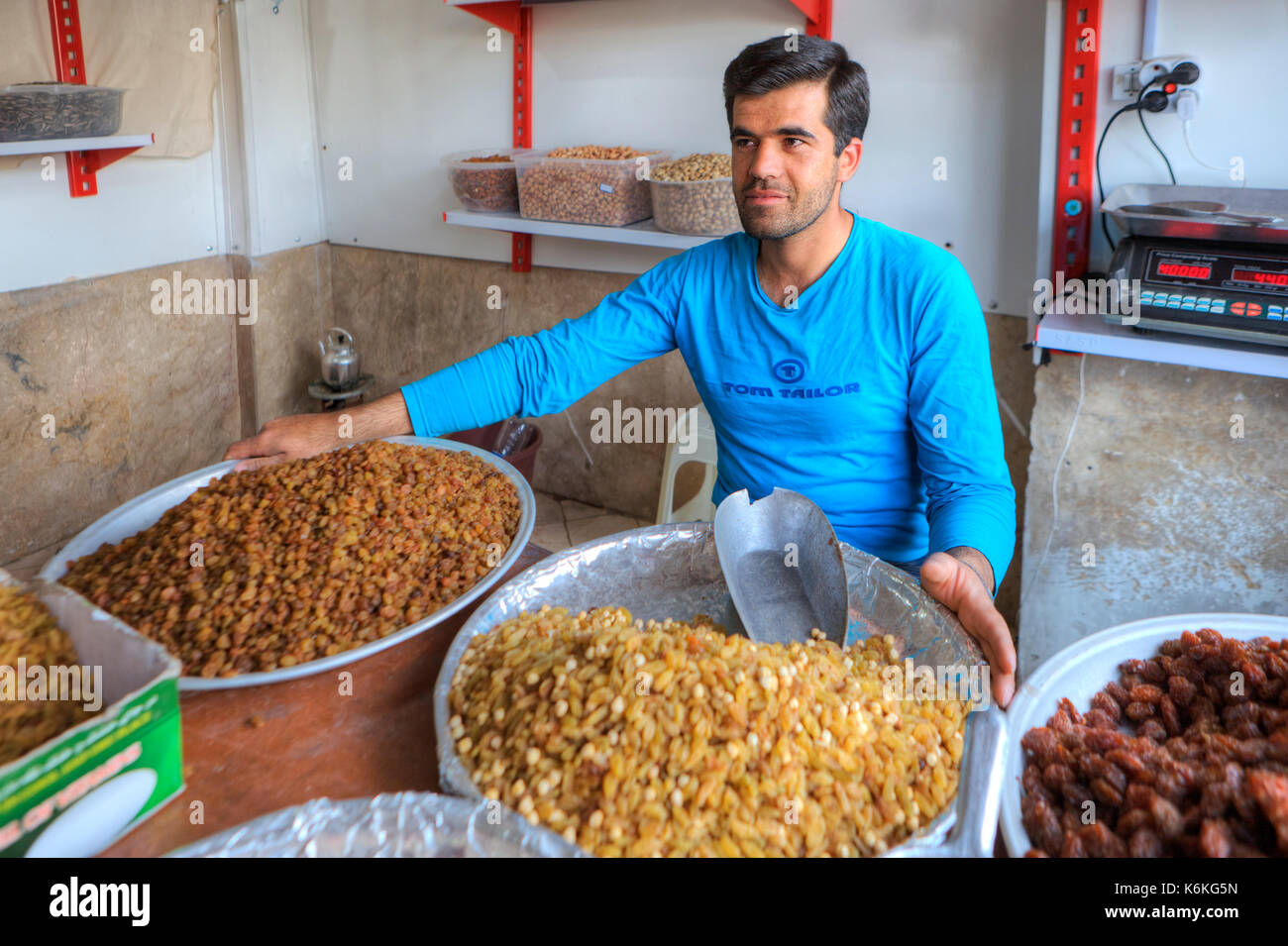 Iranian fruits hi-res stock photography and images - Alamy