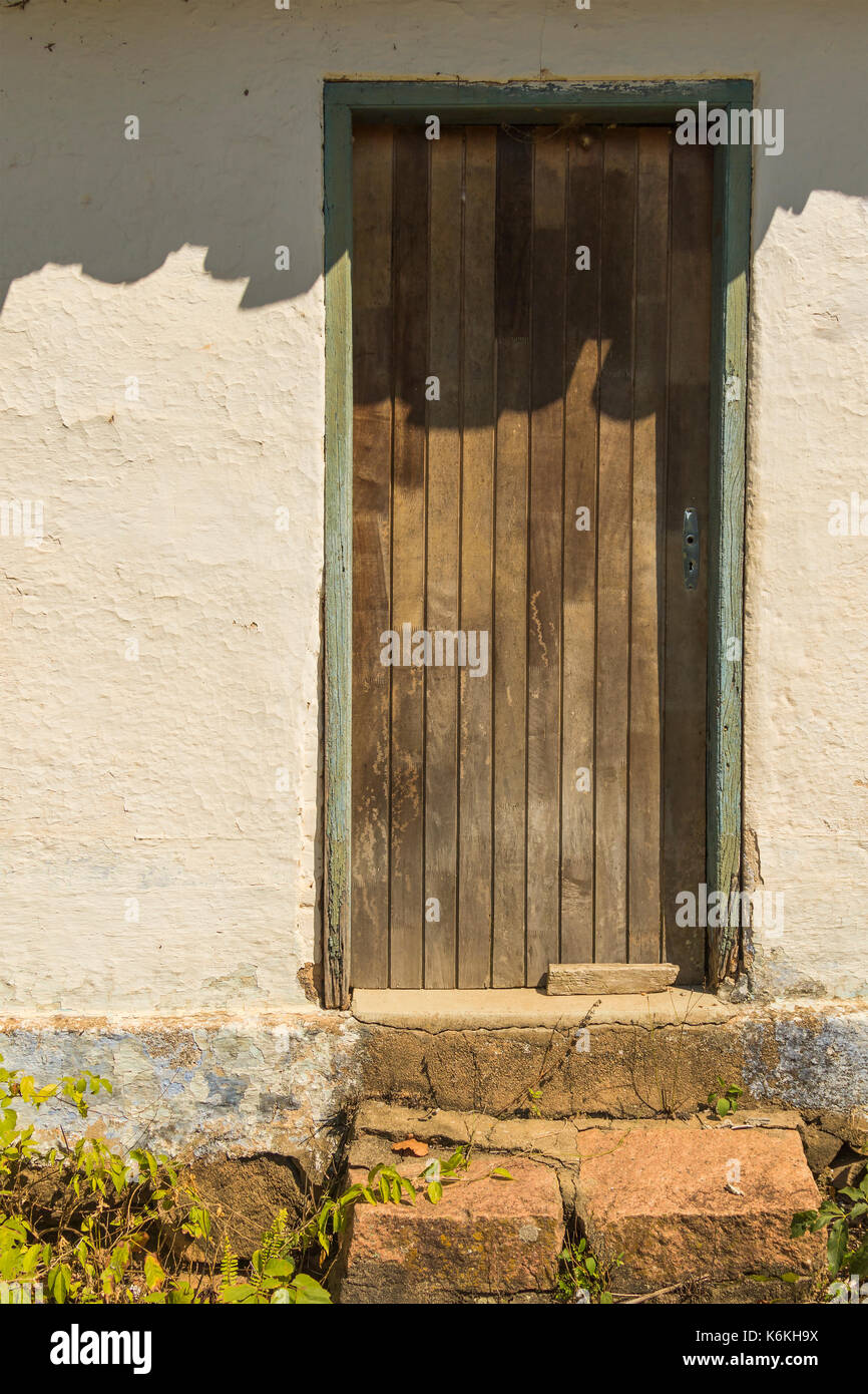 Brazilian farm house hi-res stock photography and images - Alamy