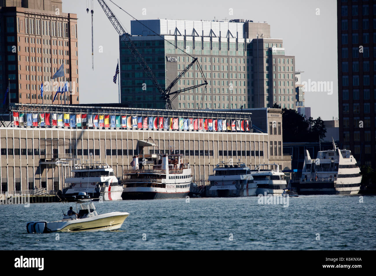 Commonwealth pier hi-res stock photography and images - Alamy