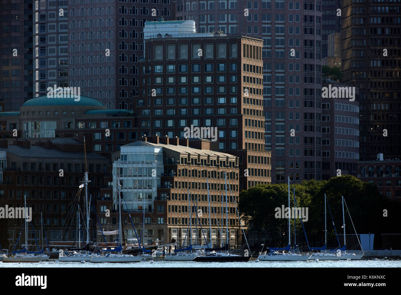 Rowes wharf buildings hi-res stock photography and images - Alamy