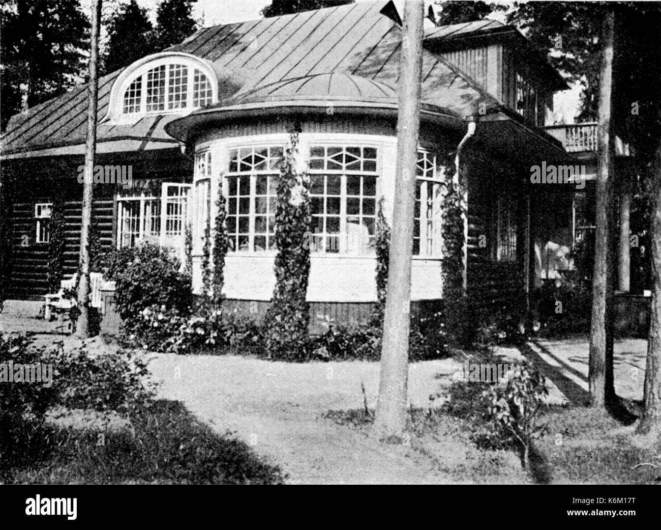 Russian dacha Black and White Stock Photos & Images - Alamy