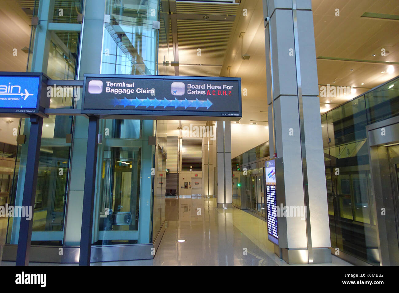 Washington dc metro federal triangle hi-res stock photography and ...