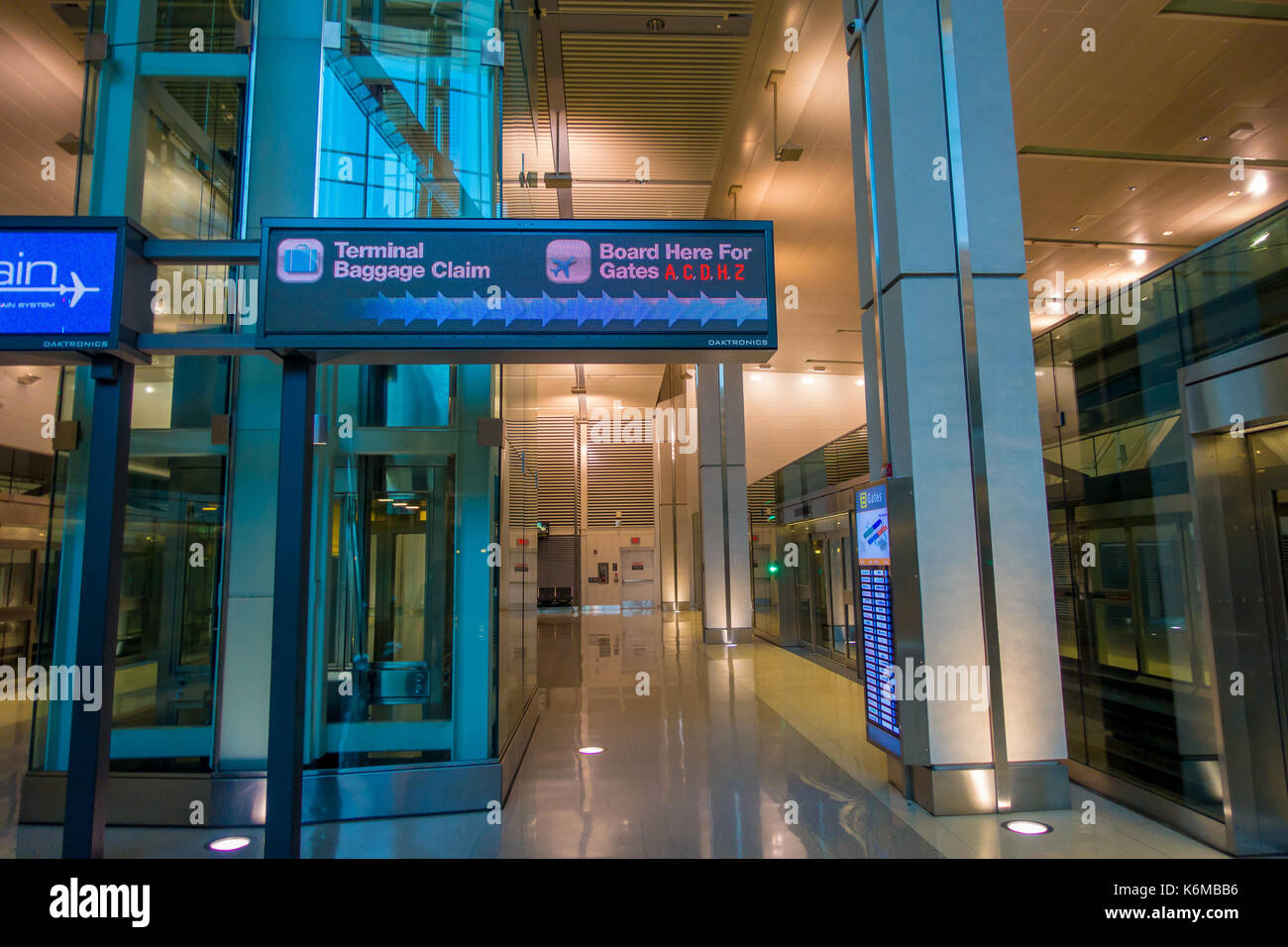 Washington dc metro federal triangle hi-res stock photography and ...