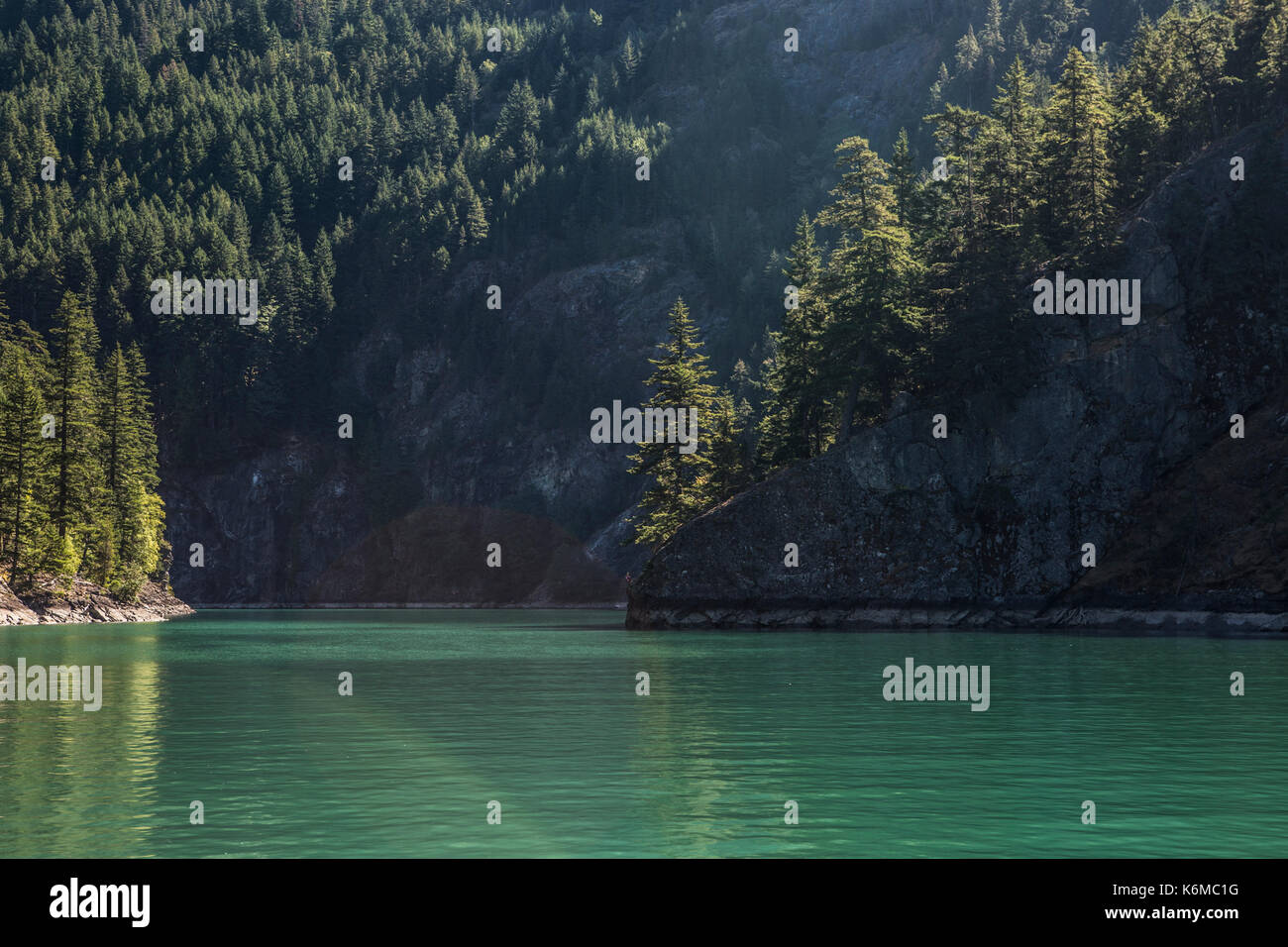Ross lake diablo lake hi-res stock photography and images - Alamy