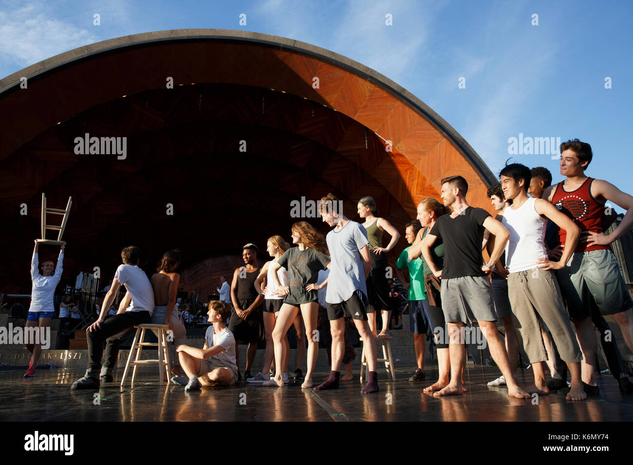 Outdoor summer dance performance at the Hatch Shell, Boston ...