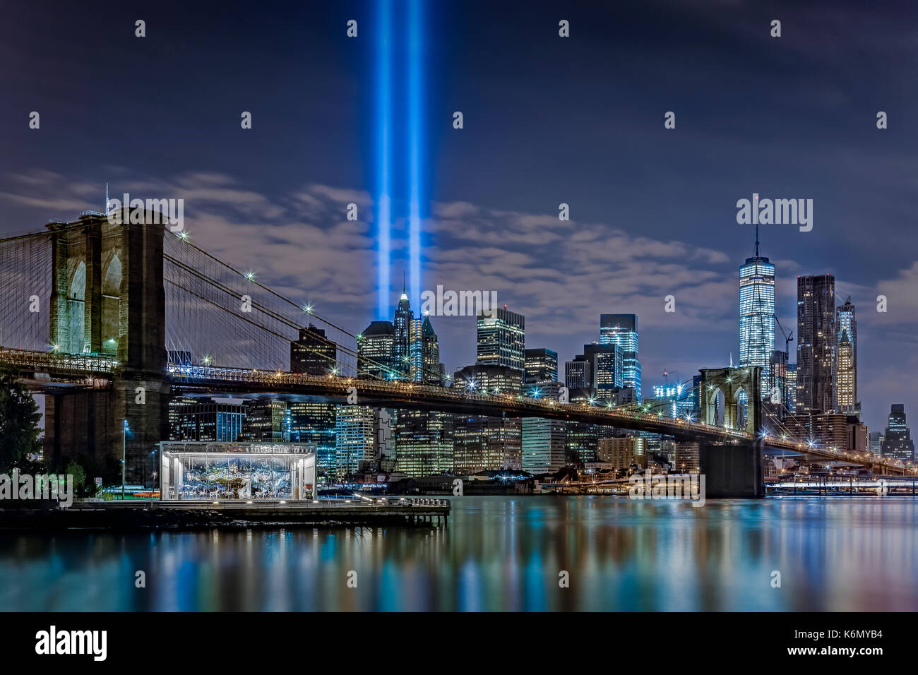 Brooklyn Bridge 911 Tribute - The Brooklyn Bridge, Jane's carousel and ...