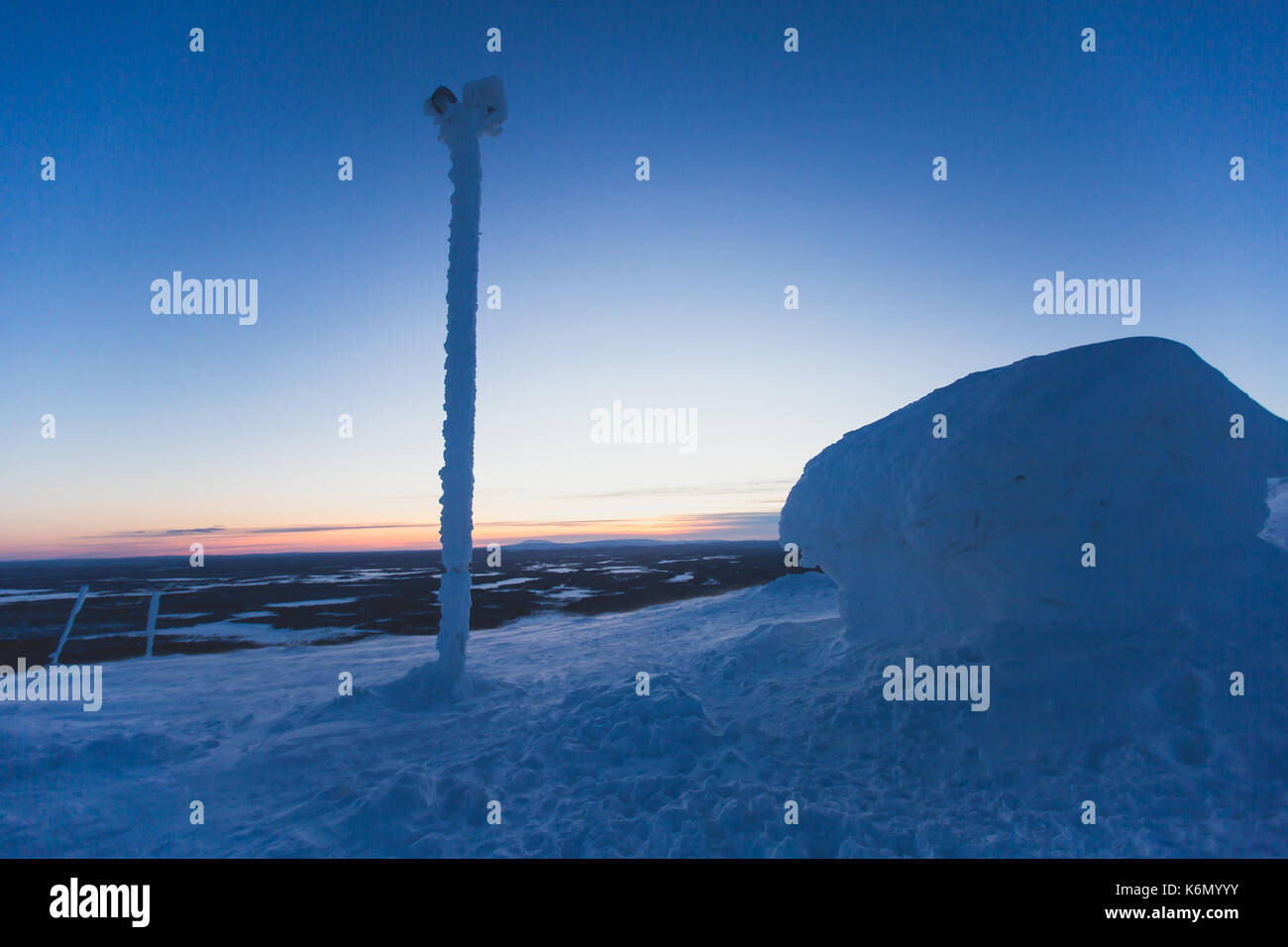 Beautiful cold mountain view of ski resort, sunny winter day with slope ...