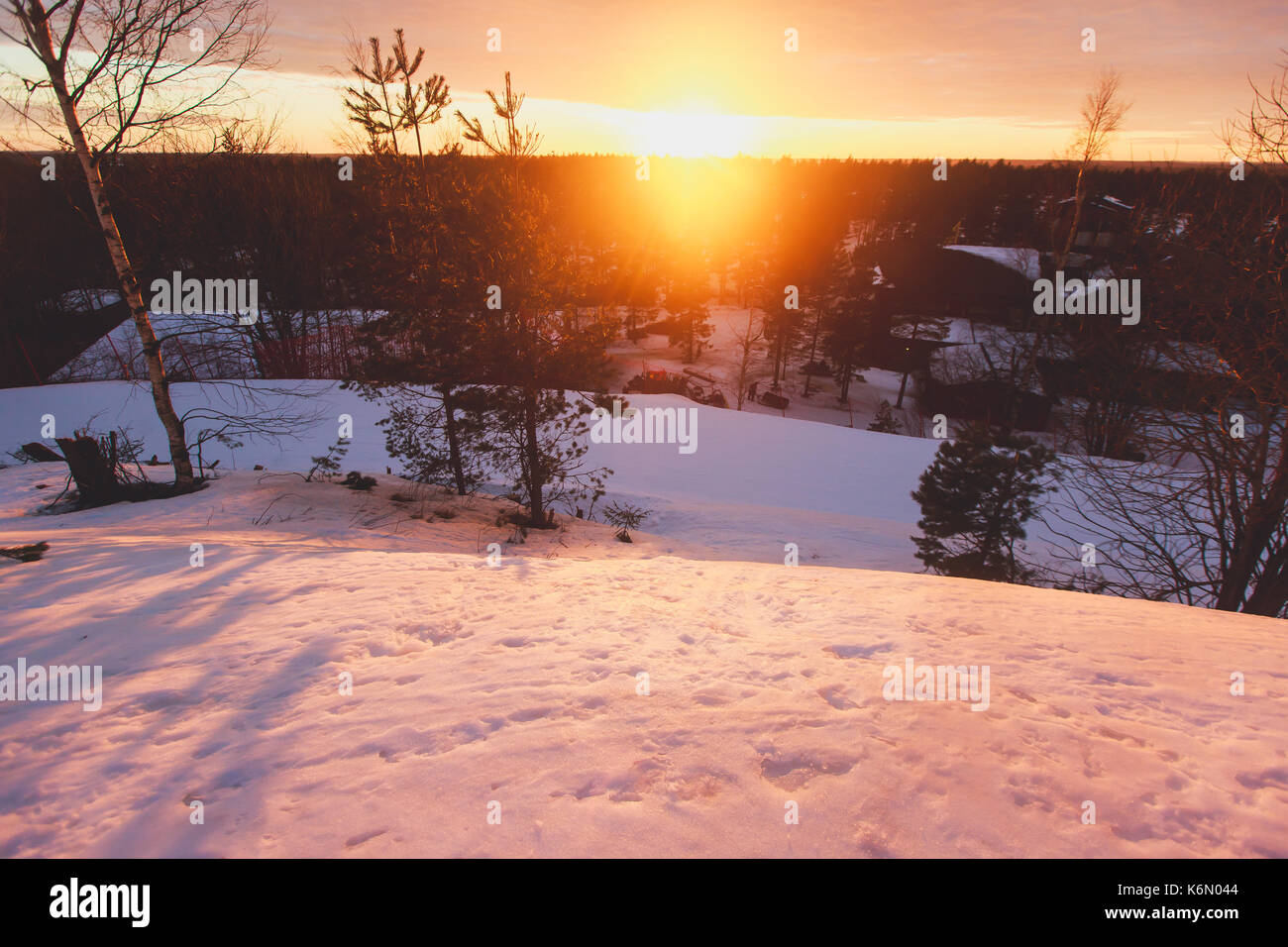 Beautiful cold mountain view of ski resort, sunny winter day with slope ...