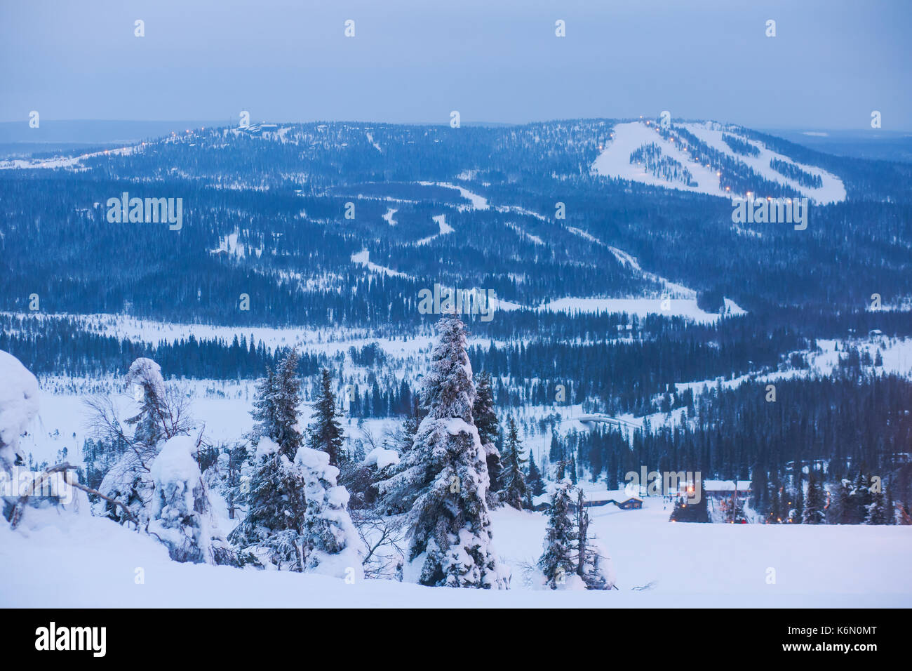 Beautiful cold mountain view of ski resort, sunny winter day with slope ...