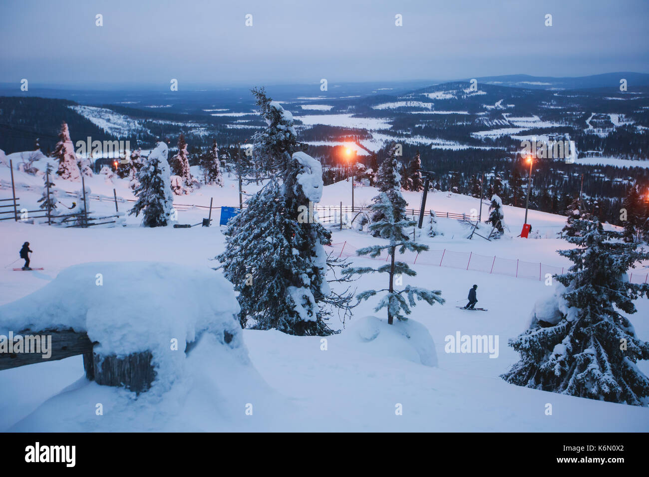 Beautiful cold mountain view of ski resort, sunny winter day with slope ...