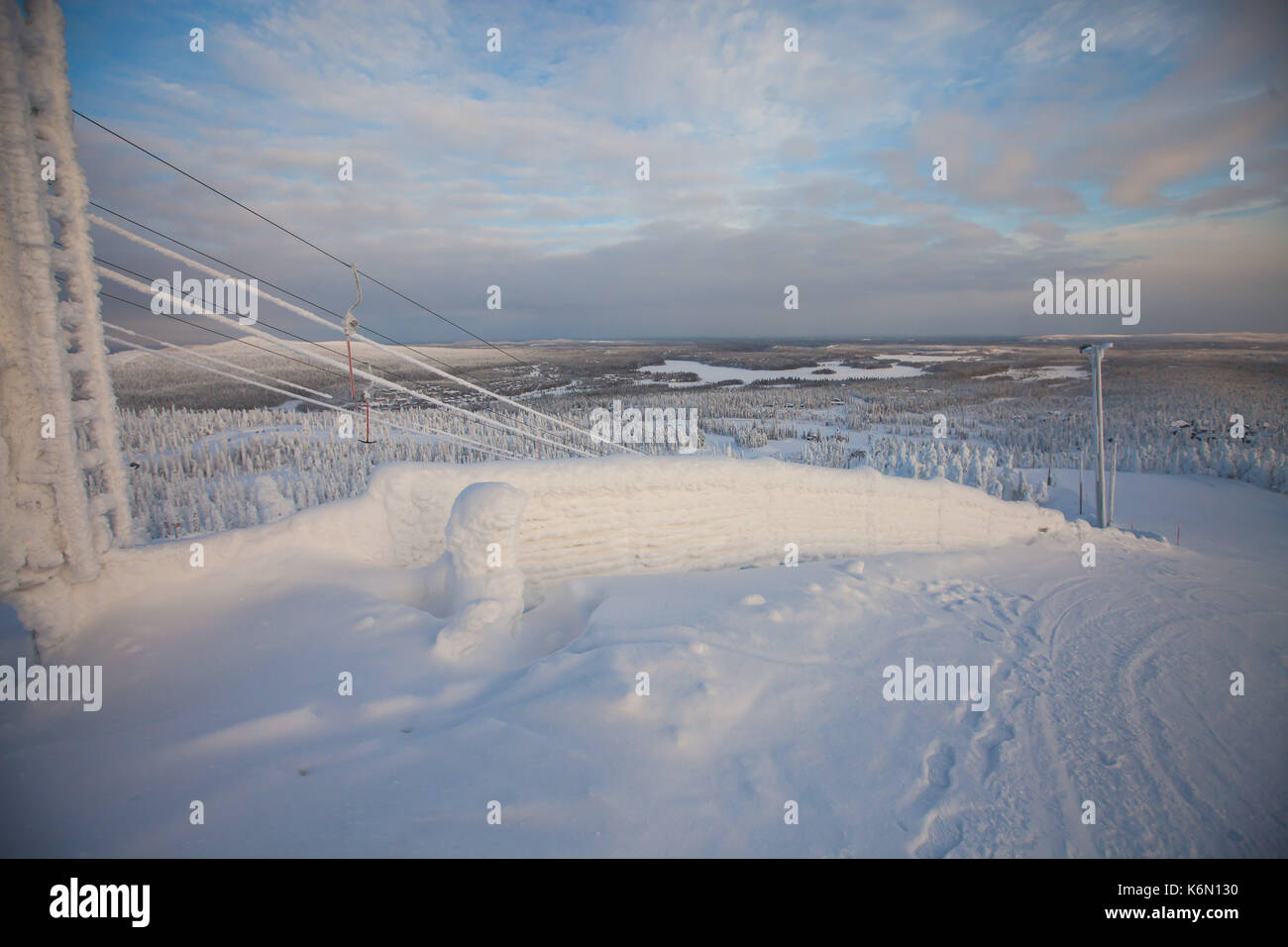 Beautiful cold mountain view of ski resort, sunny winter day with slope ...