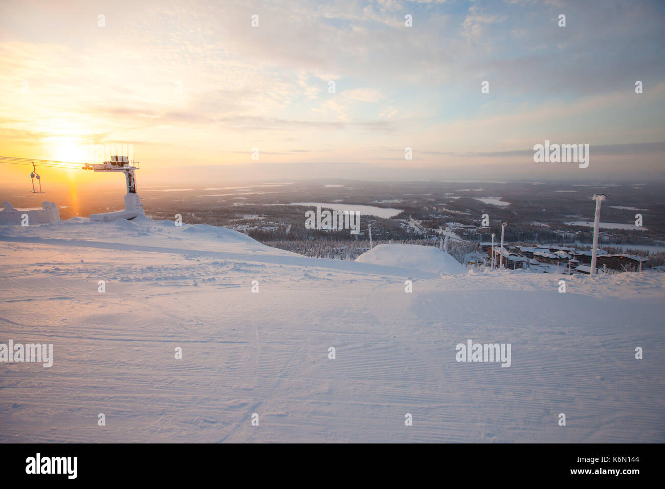 Beautiful cold mountain view of ski resort, sunny winter day with slope ...