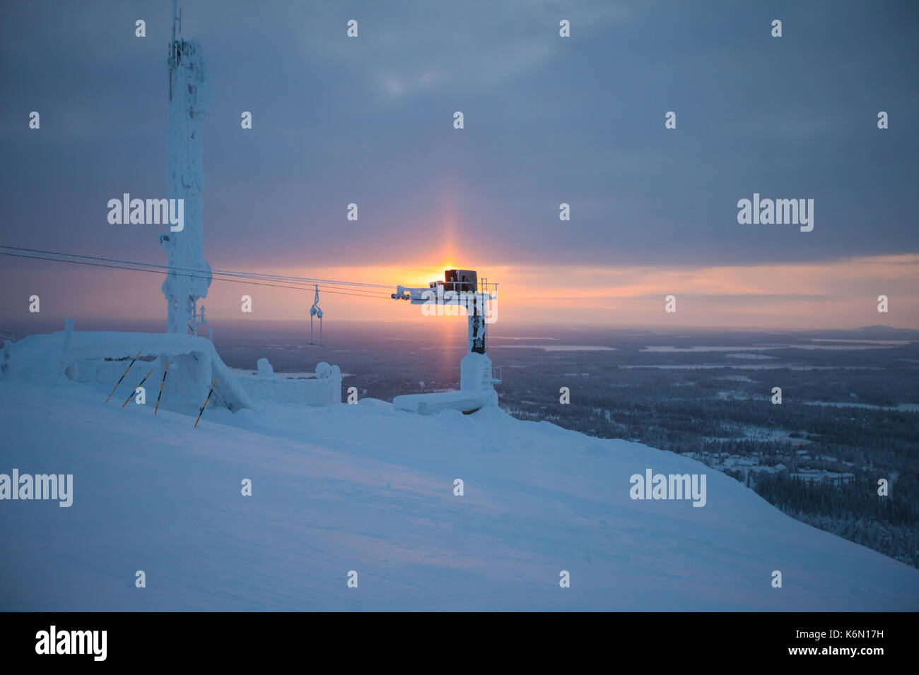 Beautiful cold mountain view of ski resort, sunny winter day with slope ...