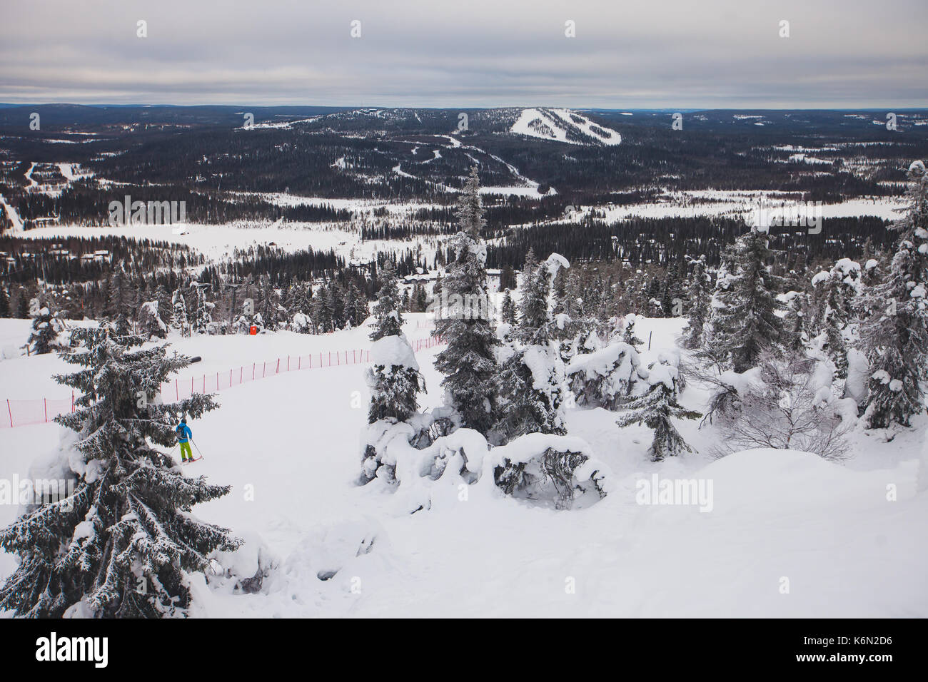 Beautiful cold mountain view of ski resort, sunny winter day with slope ...