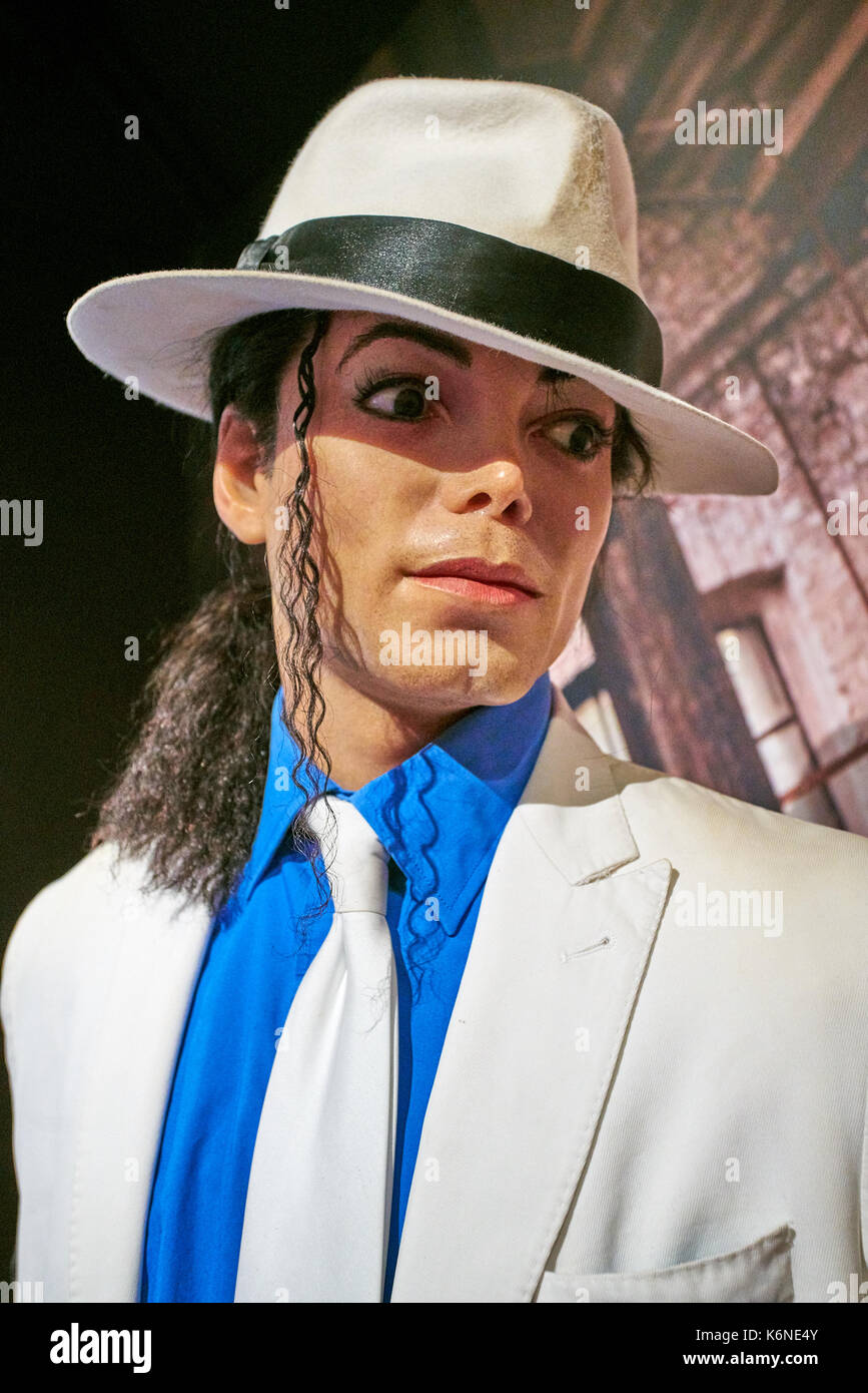 Michael jackson wax figure hi-res stock photography and images - Alamy