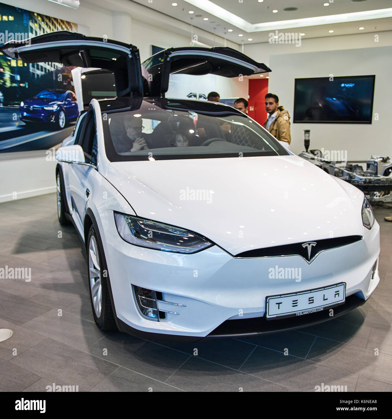 Germany tesla supercharger station hi-res stock photography and images ...