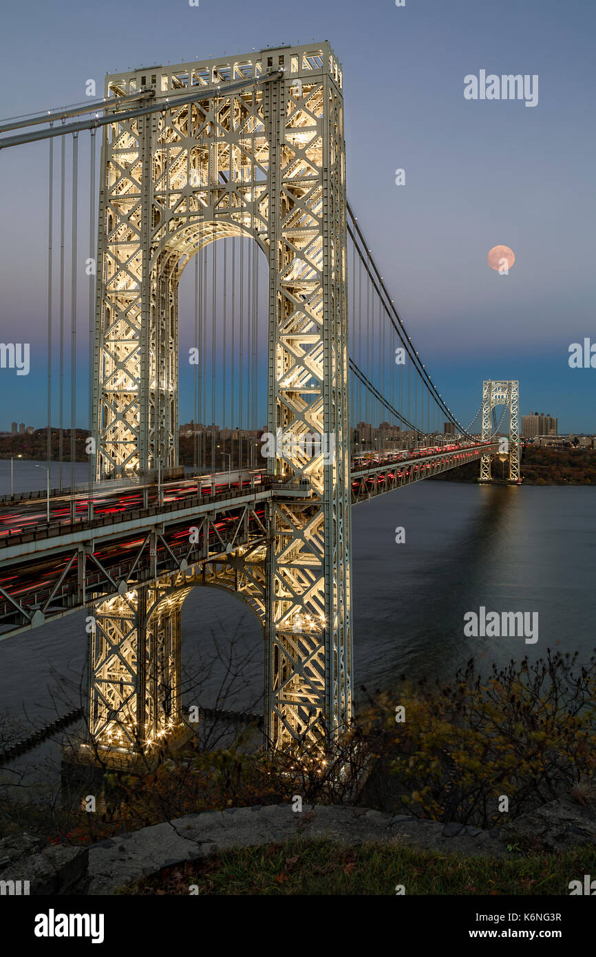 George Washington Bridge Moon Rising - New York City's landmark, the ...