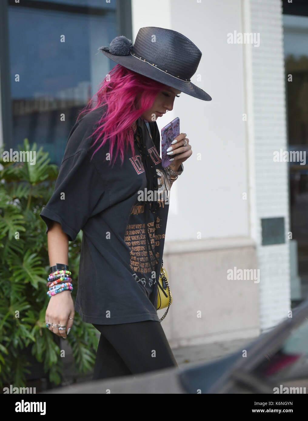 Bella Thorne goes to Jose Eber salon in Beverly Hills Featuring: Bella ...