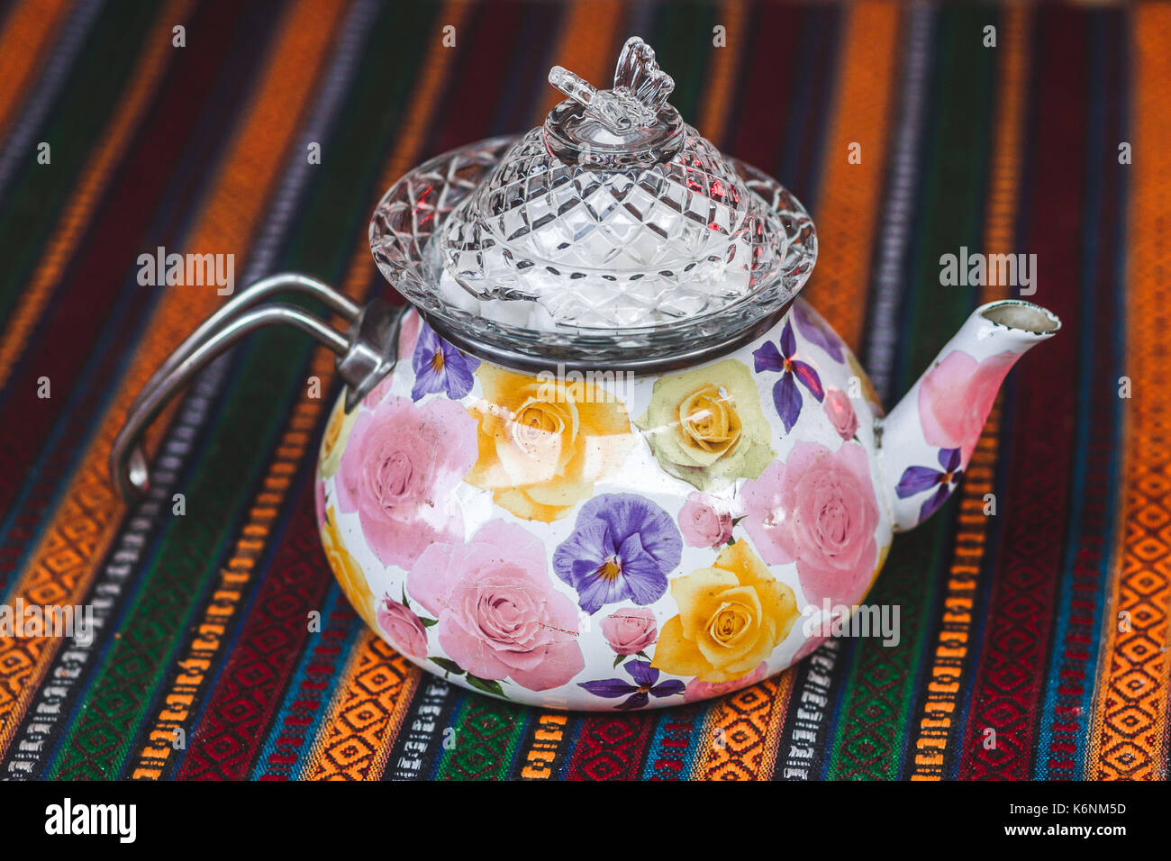 Vintage afternoon tea illustration hi-res stock photography and images ...