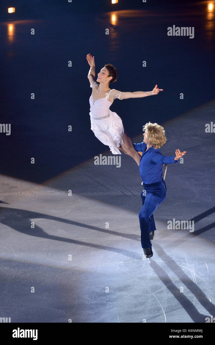 Moscow, Russia - February 24, 2014: Meryl Davis and Charlie White in ...