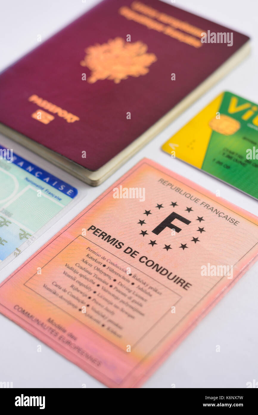 Driving licence paper hi-res stock photography and images - Alamy