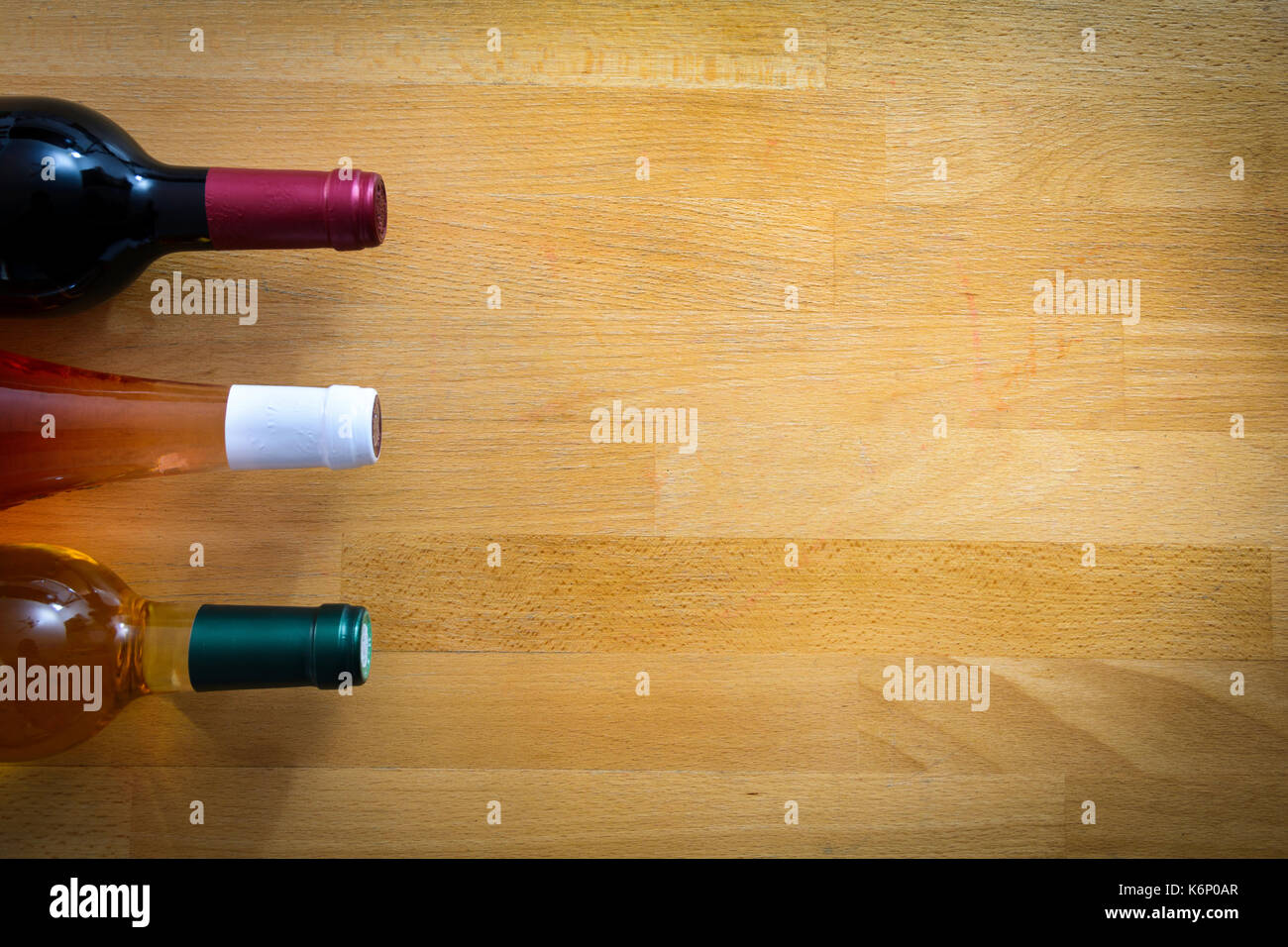 Alcohol bottles party table hi-res stock photography and images - Alamy