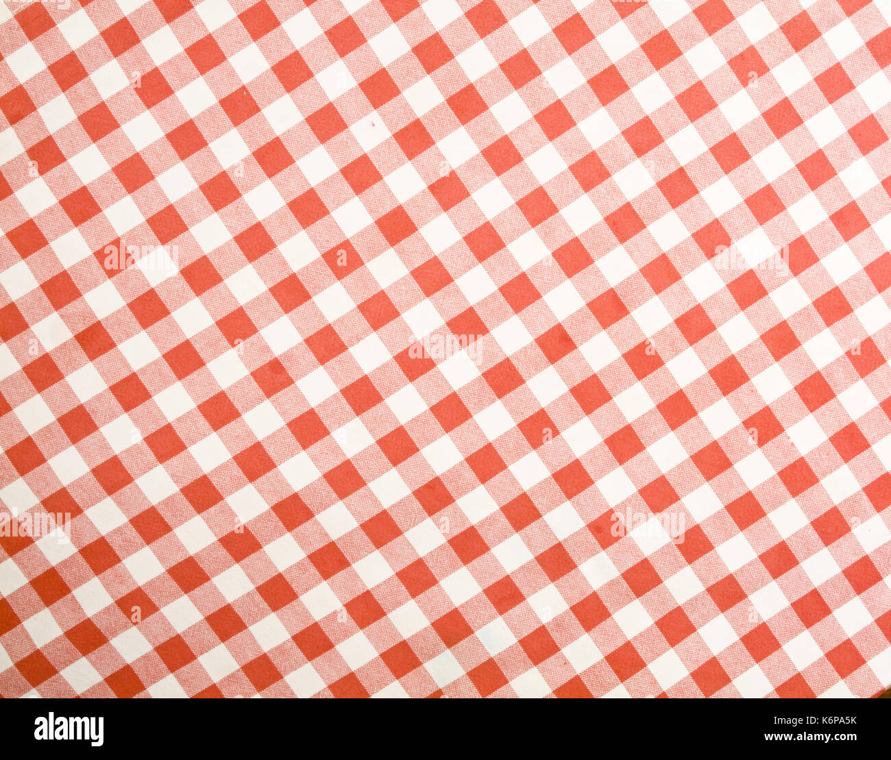 Red Vichy Tablecloth High Resolution Stock Photography and Images - Alamy