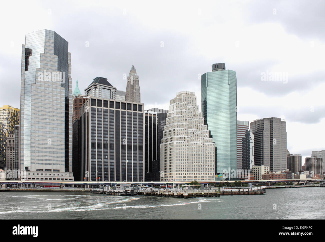 New york skyline close up buildings hi-res stock photography and images ...