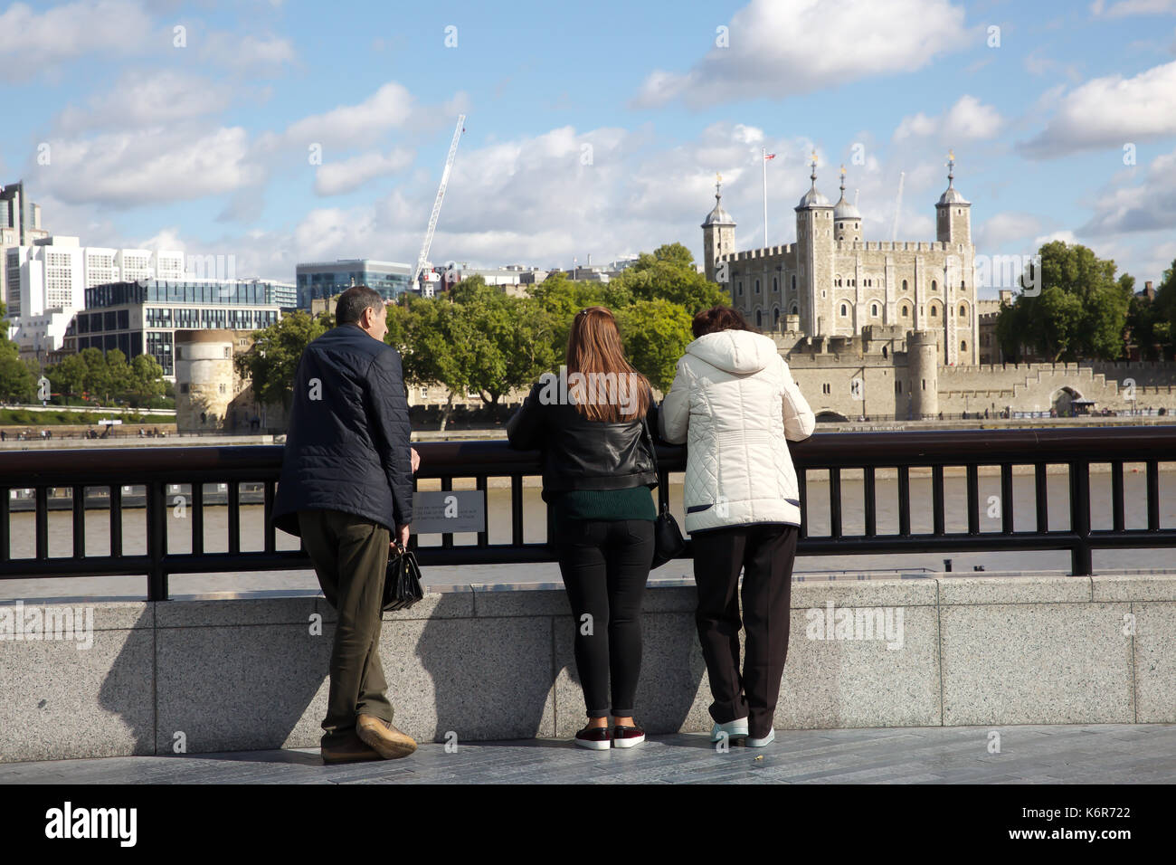 London, UK. 13th Sep, 2017. Bright and Blustery day with Blue Skies in ...