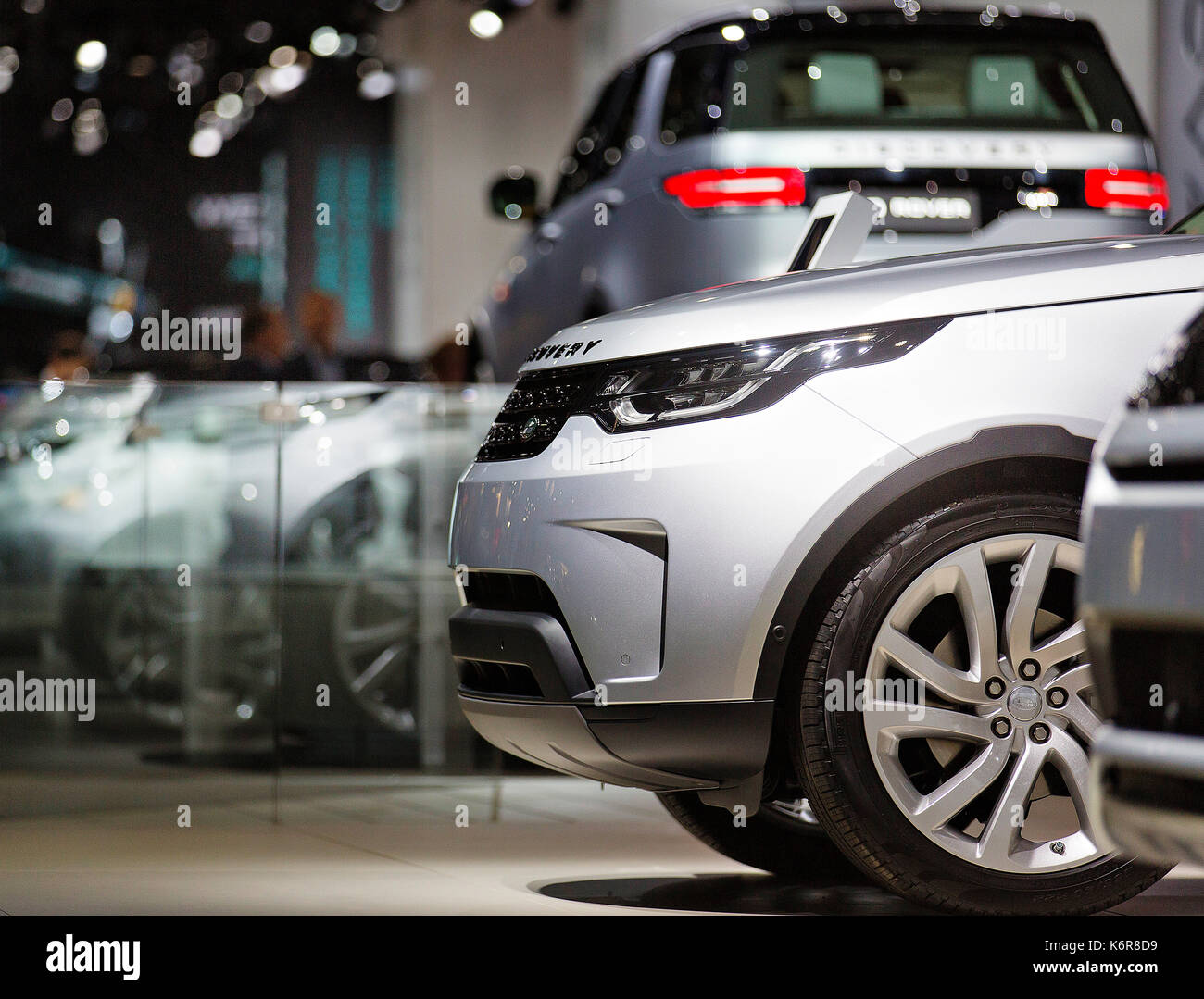 Frankfurt Am Main, Germany. 13th Sep, 2017. Land Rover Discovery during ...
