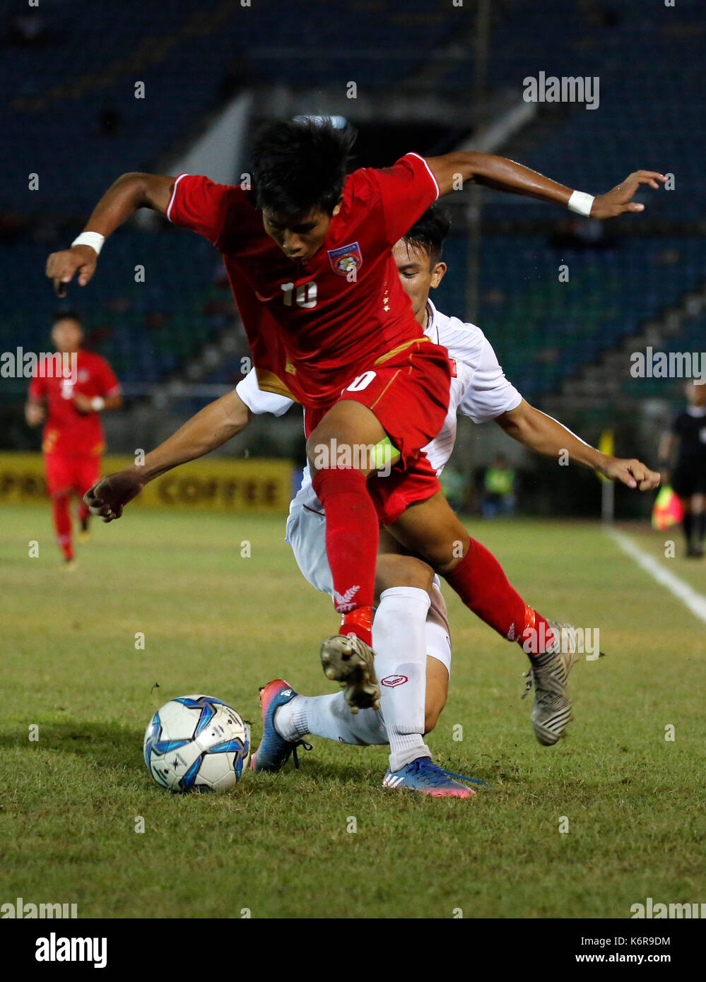 Win naing tun hi-res stock photography and images - Alamy