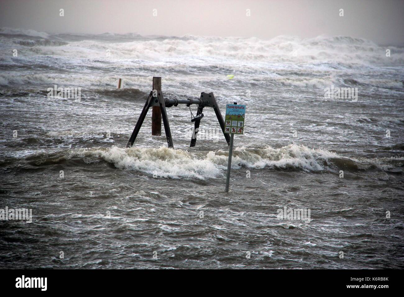 St. Peter-Ording, Germany. 13th Sep, 2017. The beach is flooded during ...